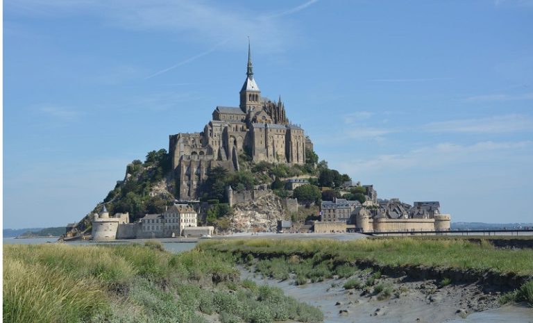 The 7 Best Normandy D-Day Tours From Paris [2022 Reviews] | World ...