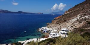 The 7 Best Milos Boat Tours [2023 Reviews] | World Guides To Travel